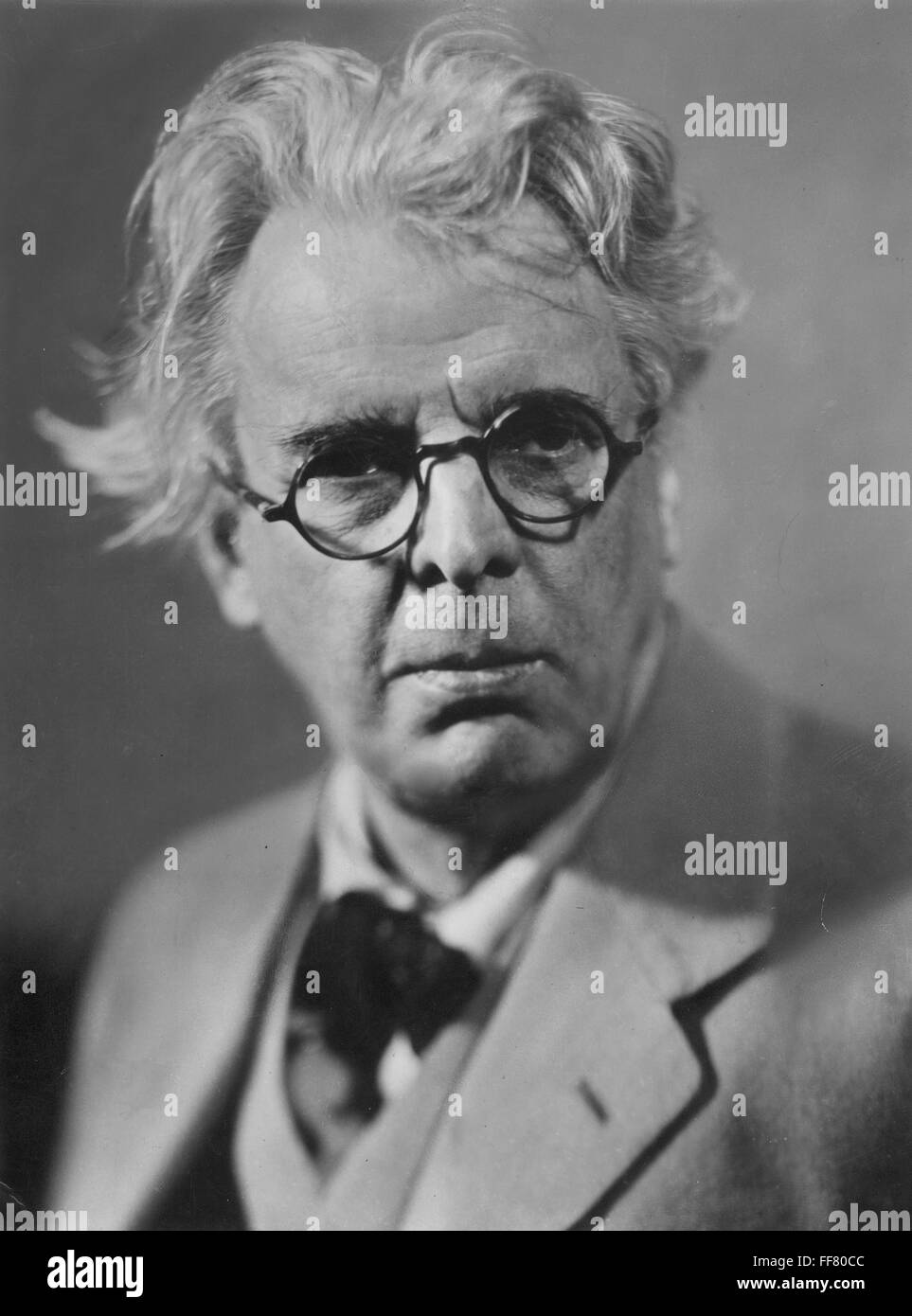 WILLIAM BUTLER YEATS /n(1865-1939). Irish poet and playwright ...