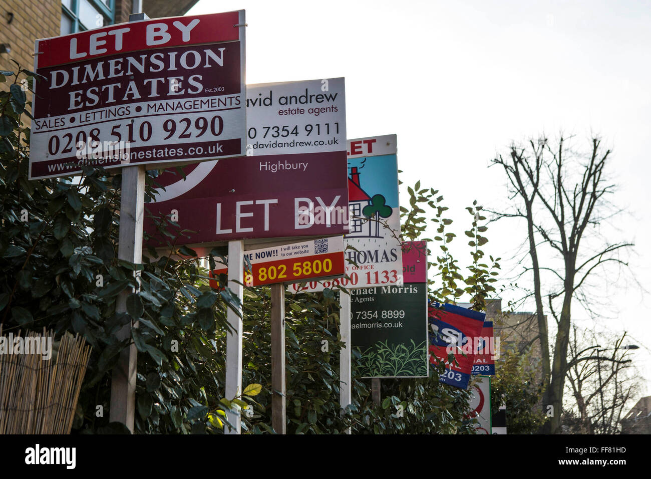 London for sale sign hi-res stock photography and images - Alamy