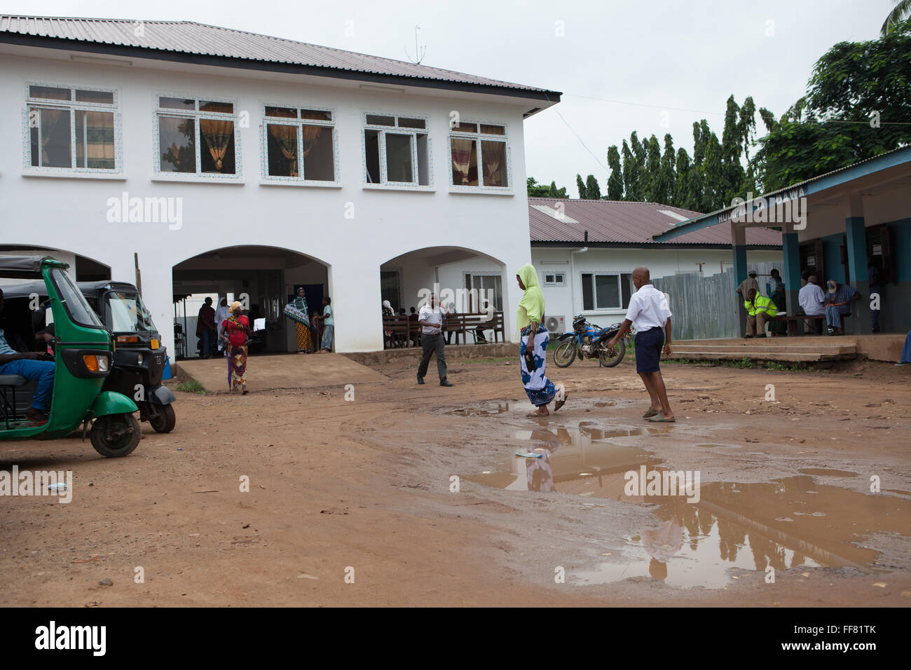 Entrance to St. Francis Hospital in Ifakara, Tanzania, Africa Stock ...