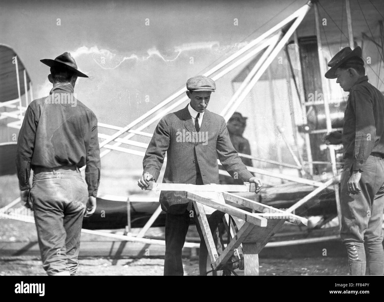 Orville and wilbur wright airplane High Resolution Stock Photography and Images - Alamy