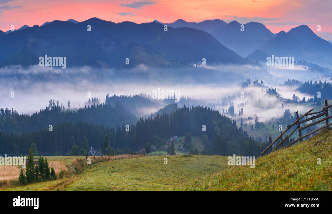 Sun rising view hi-res stock photography and images - Alamy