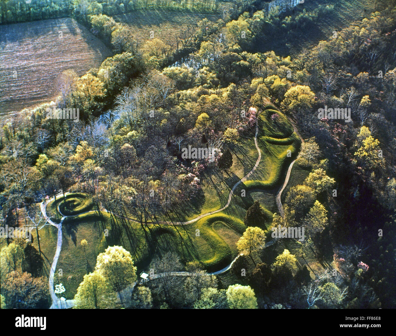 Great serpent mound, ohio High Resolution Stock Photography and Images ...