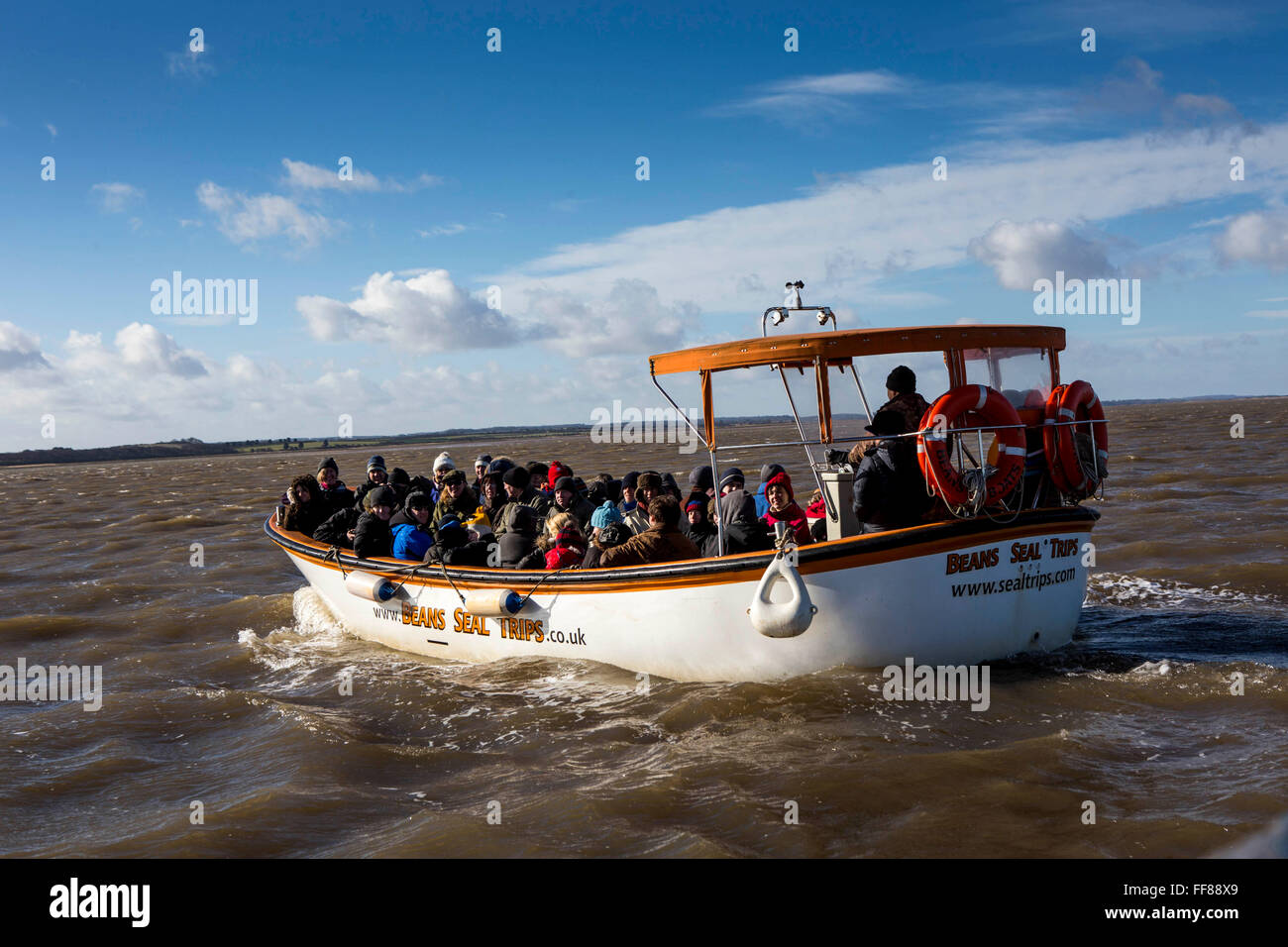A Bean’s small ferry takes tourists out in Blakeney Point a Natural ...