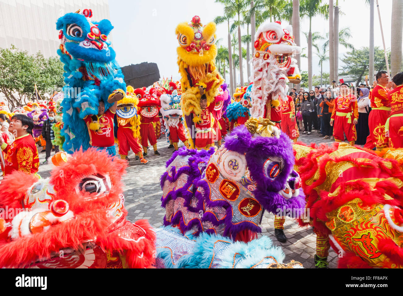 China, Hong Kong, Annual New Years Day Festival Parade, Chinese Lion ...