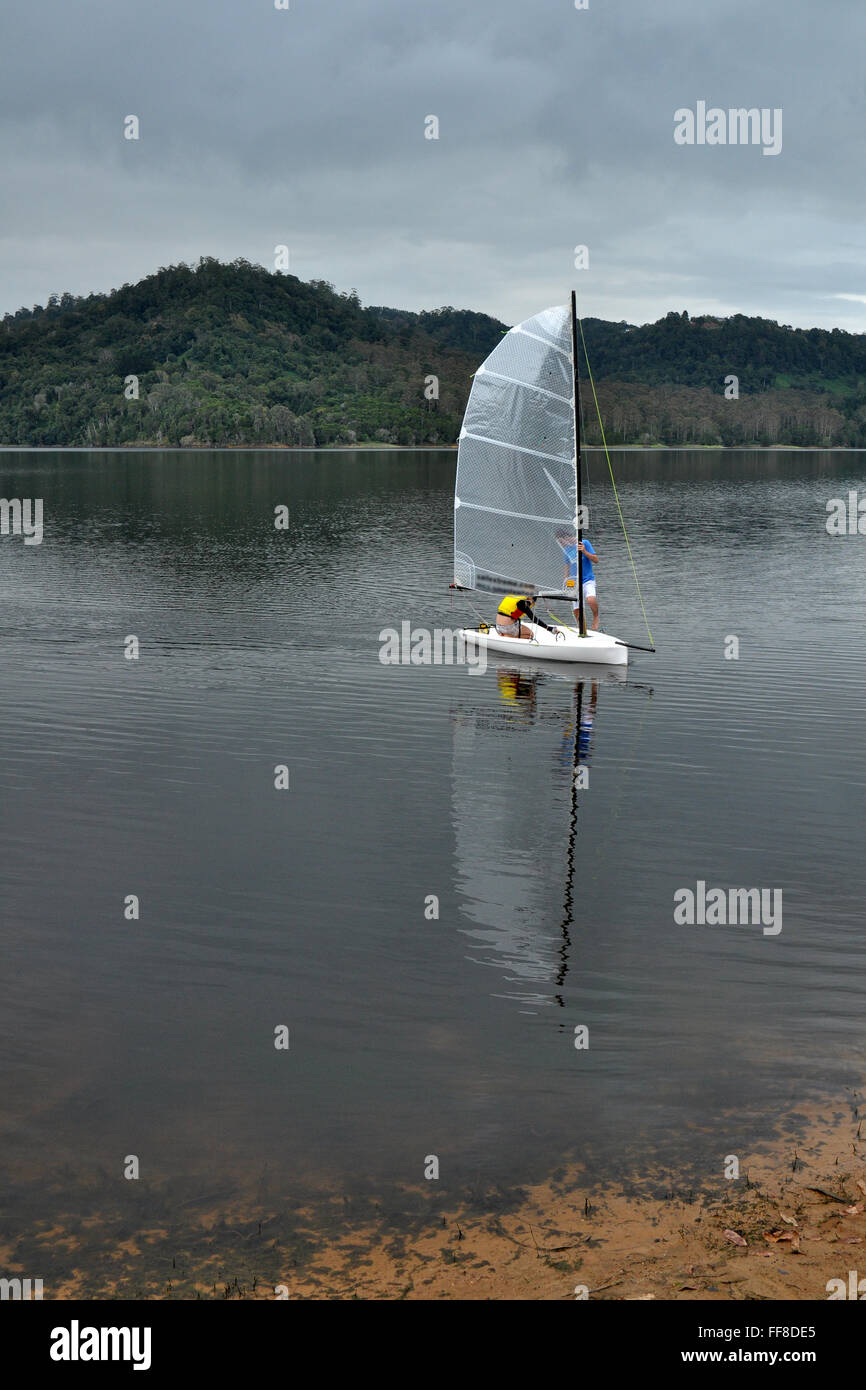 Reservoir sail sailing sailboat hi-res stock photography and images - Alamy