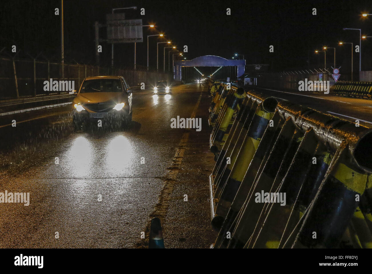 Kaesong industrial park hi-res stock photography and images - Alamy