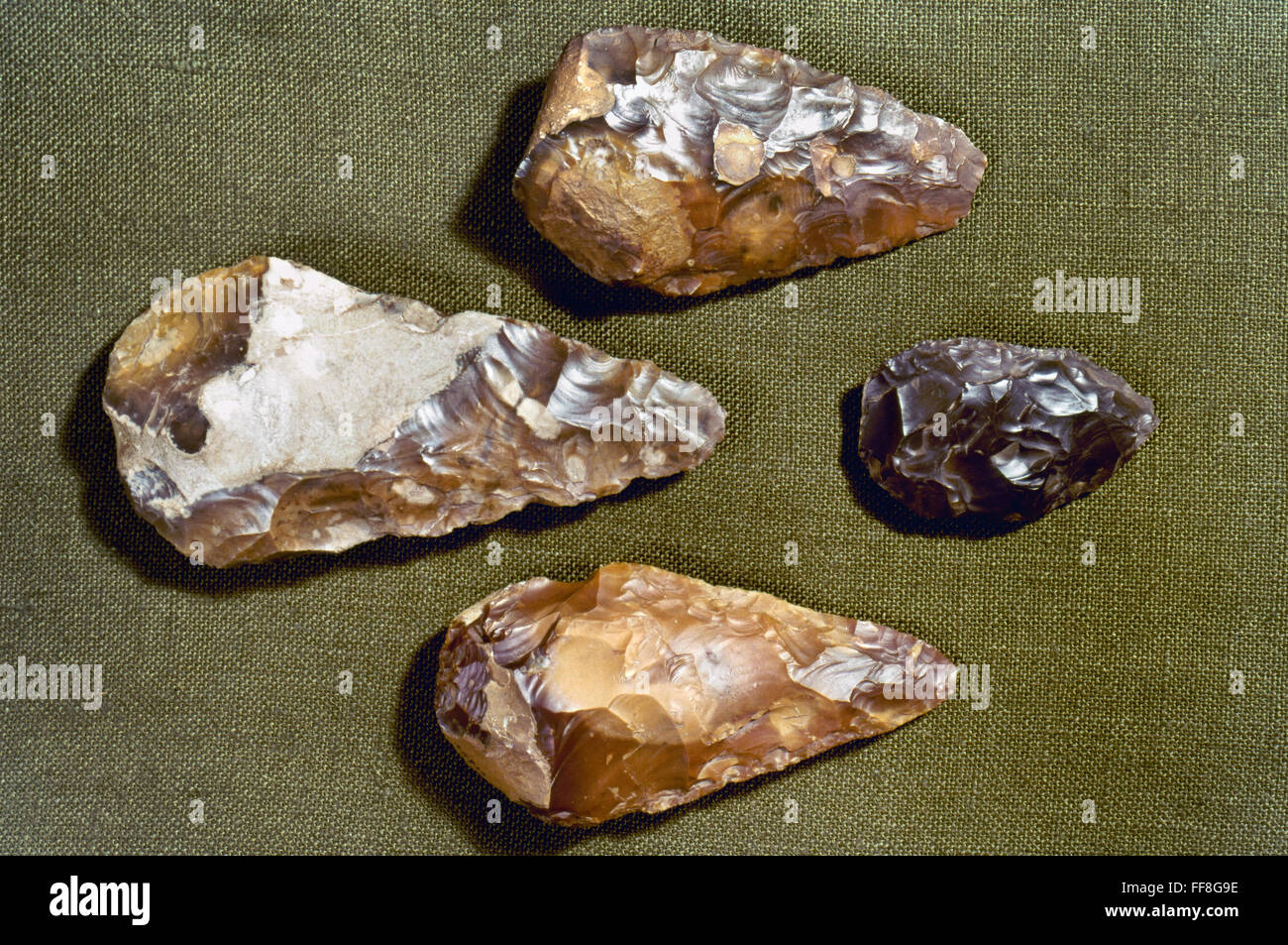 Flint nodules hi-res stock photography and images - Alamy