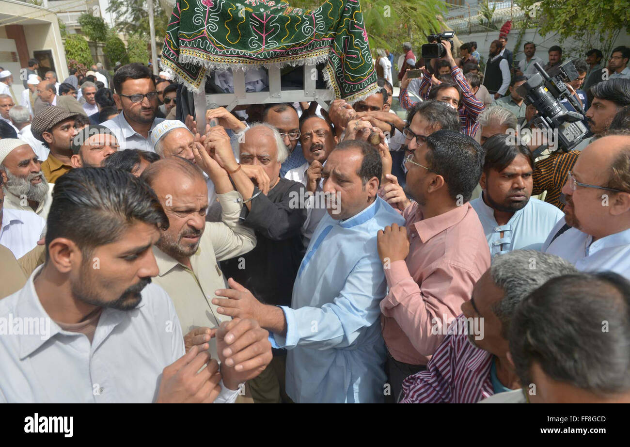 Huge numbers of T.V artists and social workers are carrying coffin of ...