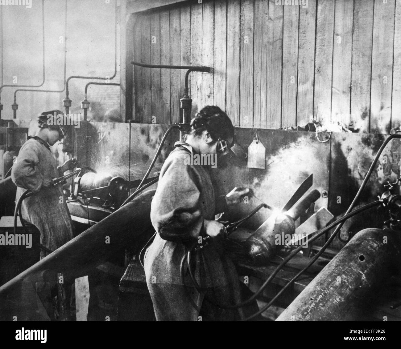 Ammunition factory america High Resolution Stock Photography and Images ...