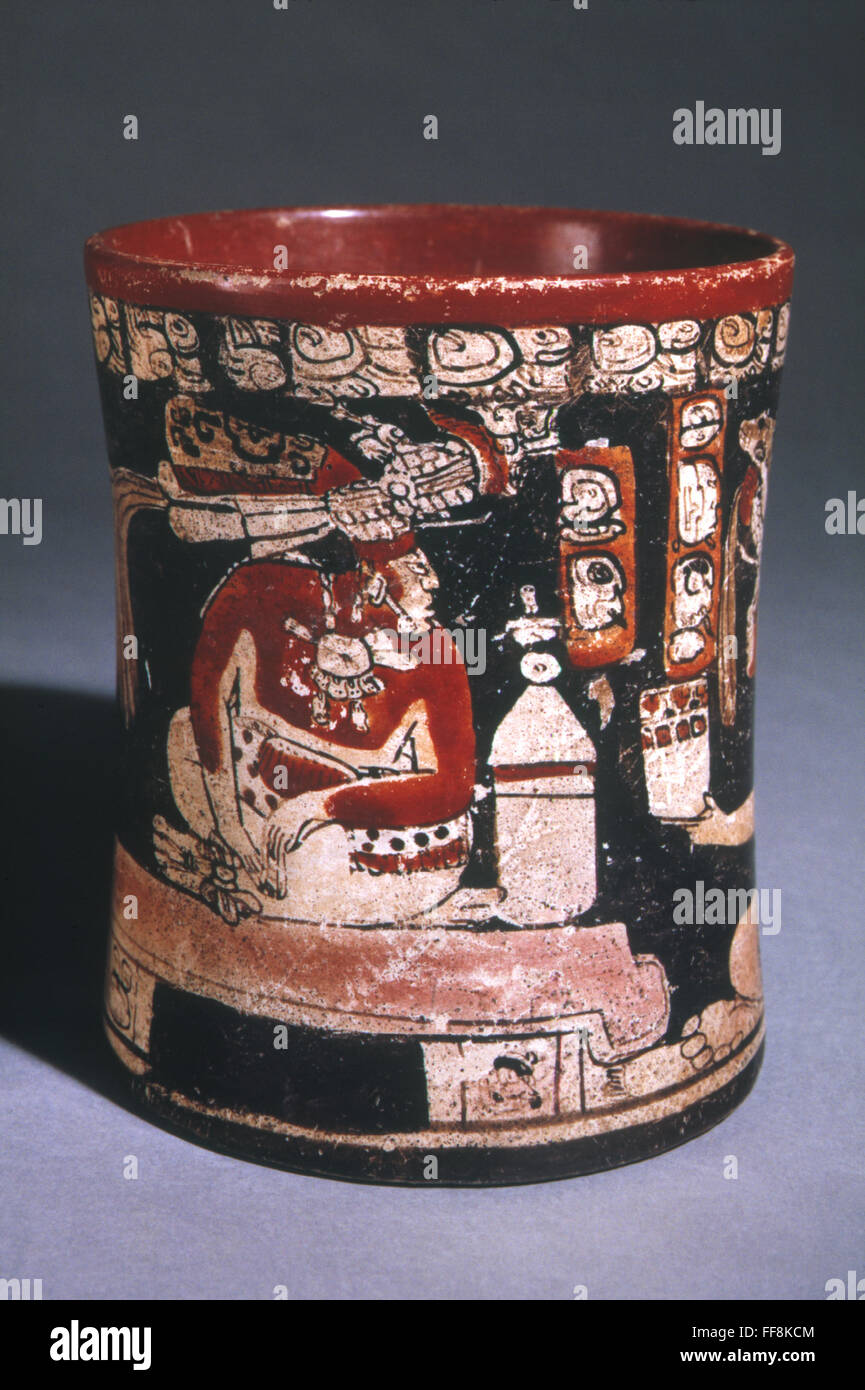 MAYAN VASE, c750-780 A.D. /nLate Classic Maya: Vase with king and ...