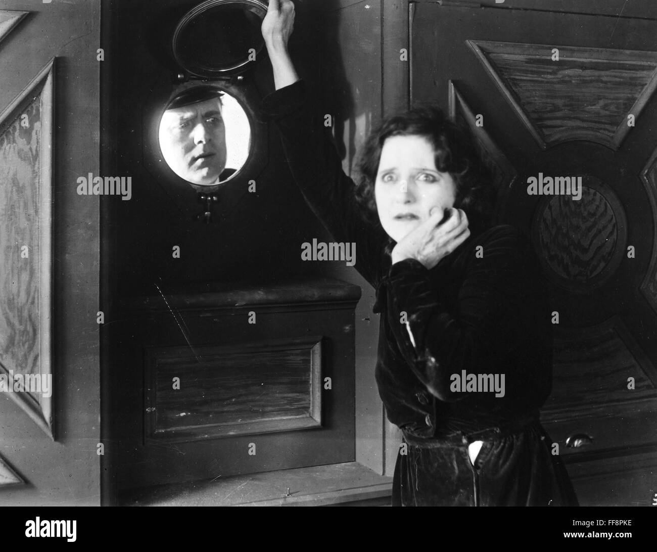 DAMSEL IN DISTRESS. /nSilent film still Stock Photo - Alamy