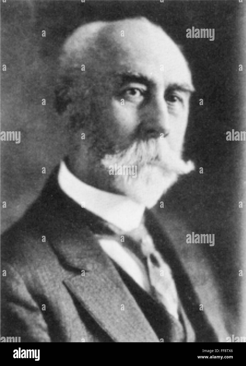 Holmes n High Resolution Stock Photography and Images - Alamy