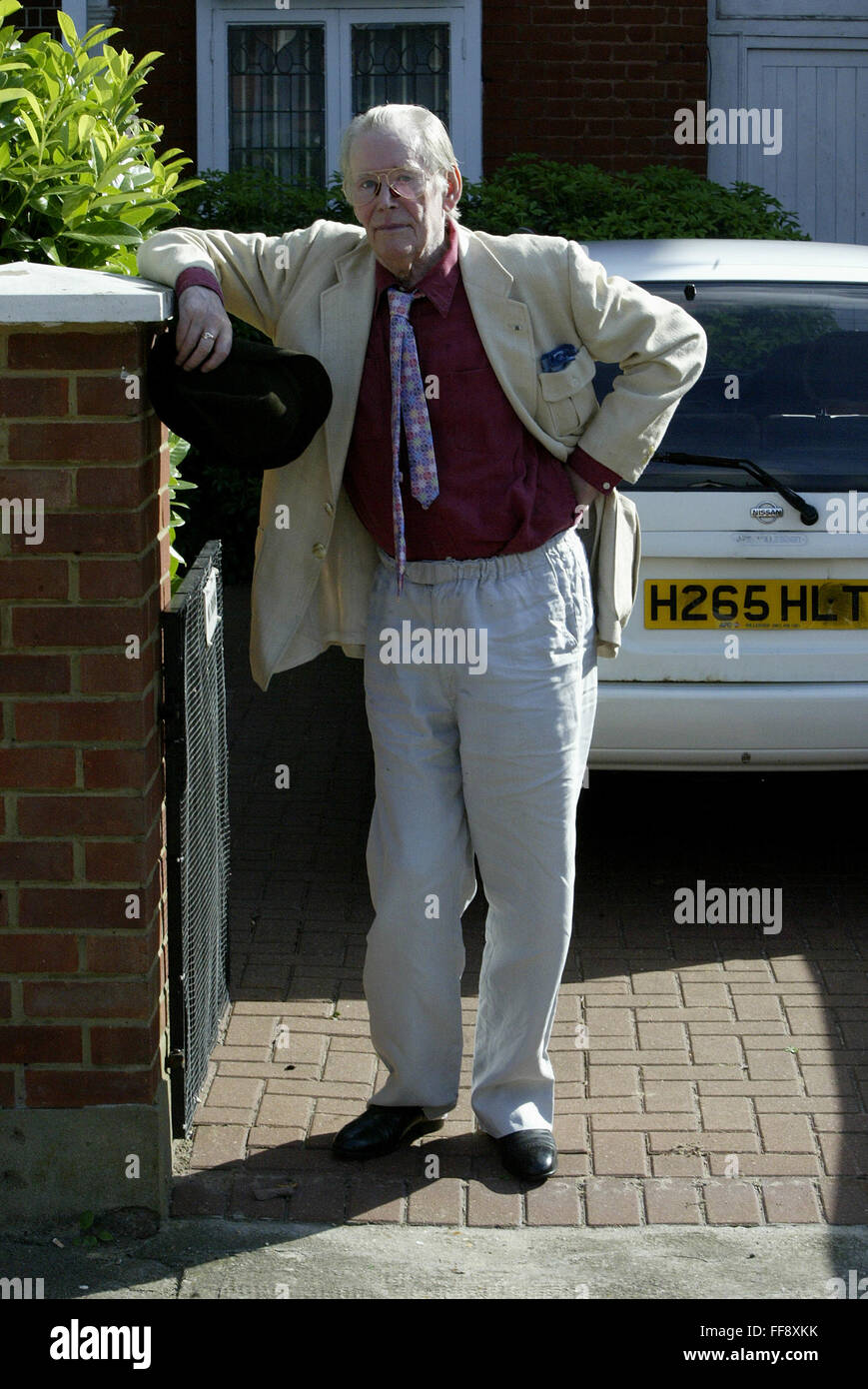 peter o'toole at his London Home (credit image©Jack Ludlam Stock Photo ...