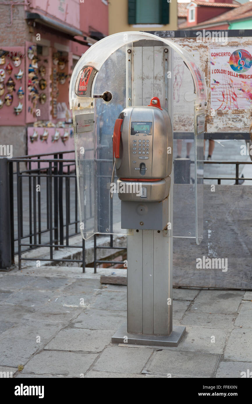 A Telecom Italia public phone booth in Venice Italy Stock Photo - Alamy