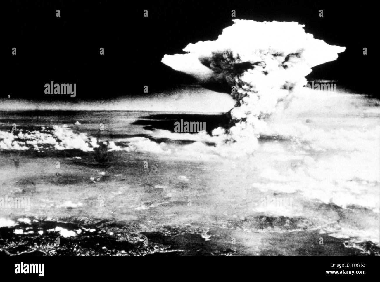 WWII: HIROSHIMA, 1945. /nExplosion of the first atomic bomb, at ...