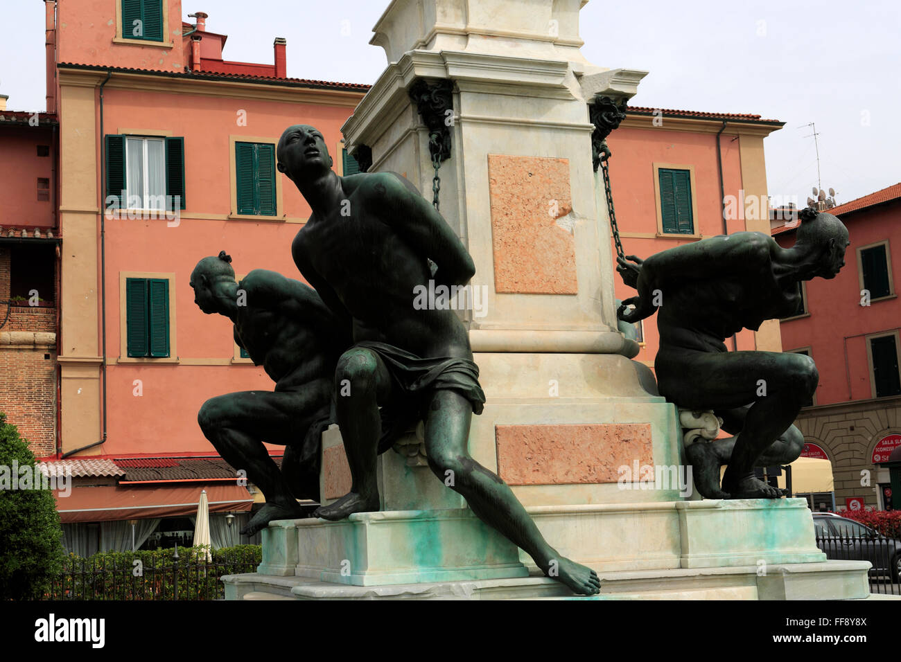 Monument of the Four Moors, Micheli Square, by Pietro Tacca (1577-1640 ...