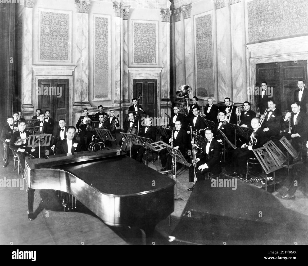 GEORGE GERSHWIN /n(1898-1937). American composer. Gershwin at the piano ... GEORGE GERSHWIN /n(1898-1937). American composer. Gershwin at the piano ...