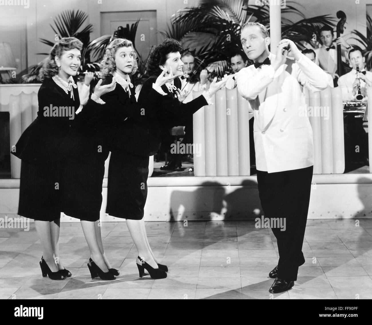 ANDREWS SISTERS & CROSBY. /nThe Andrews Sisters and Bing Crosby in a ...