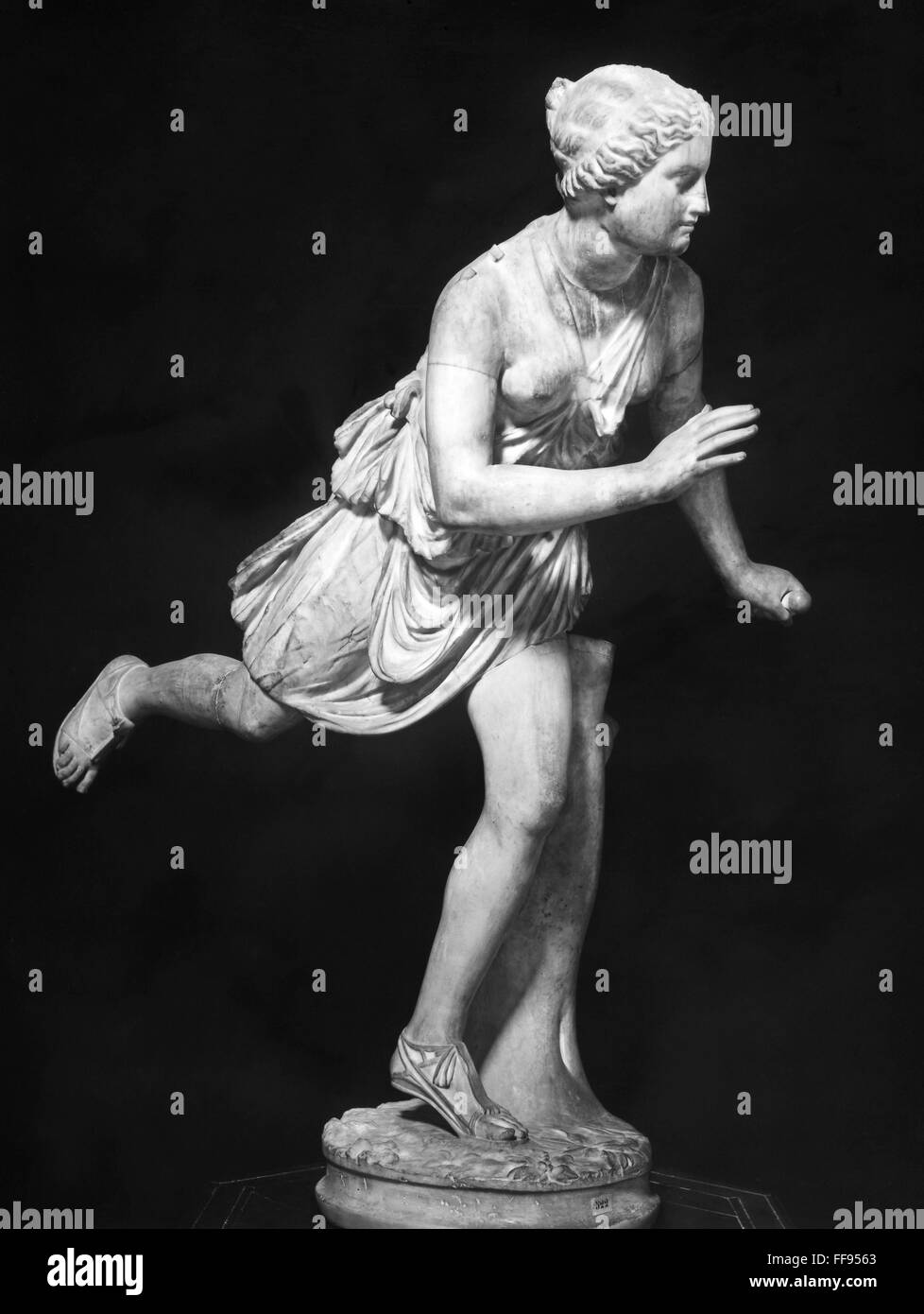 MYTHOLOGY: ATALANTA. /nAntique greek marble statue Stock Photo - Alamy