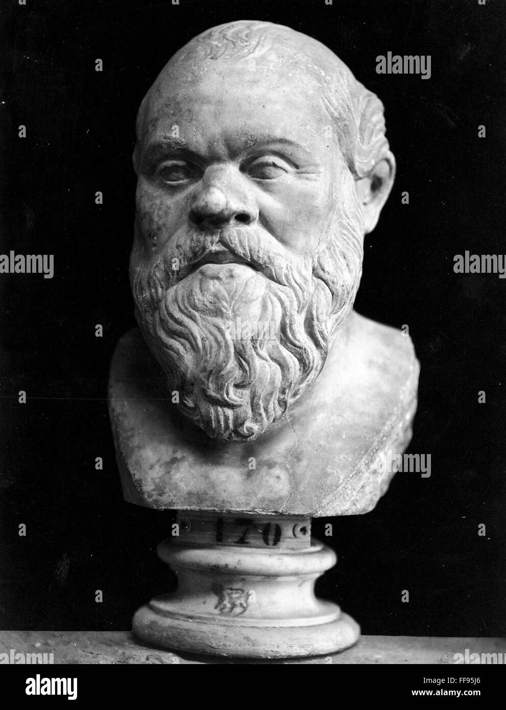 Socrates ancient greek portrait Black and White Stock Photos & Images ...