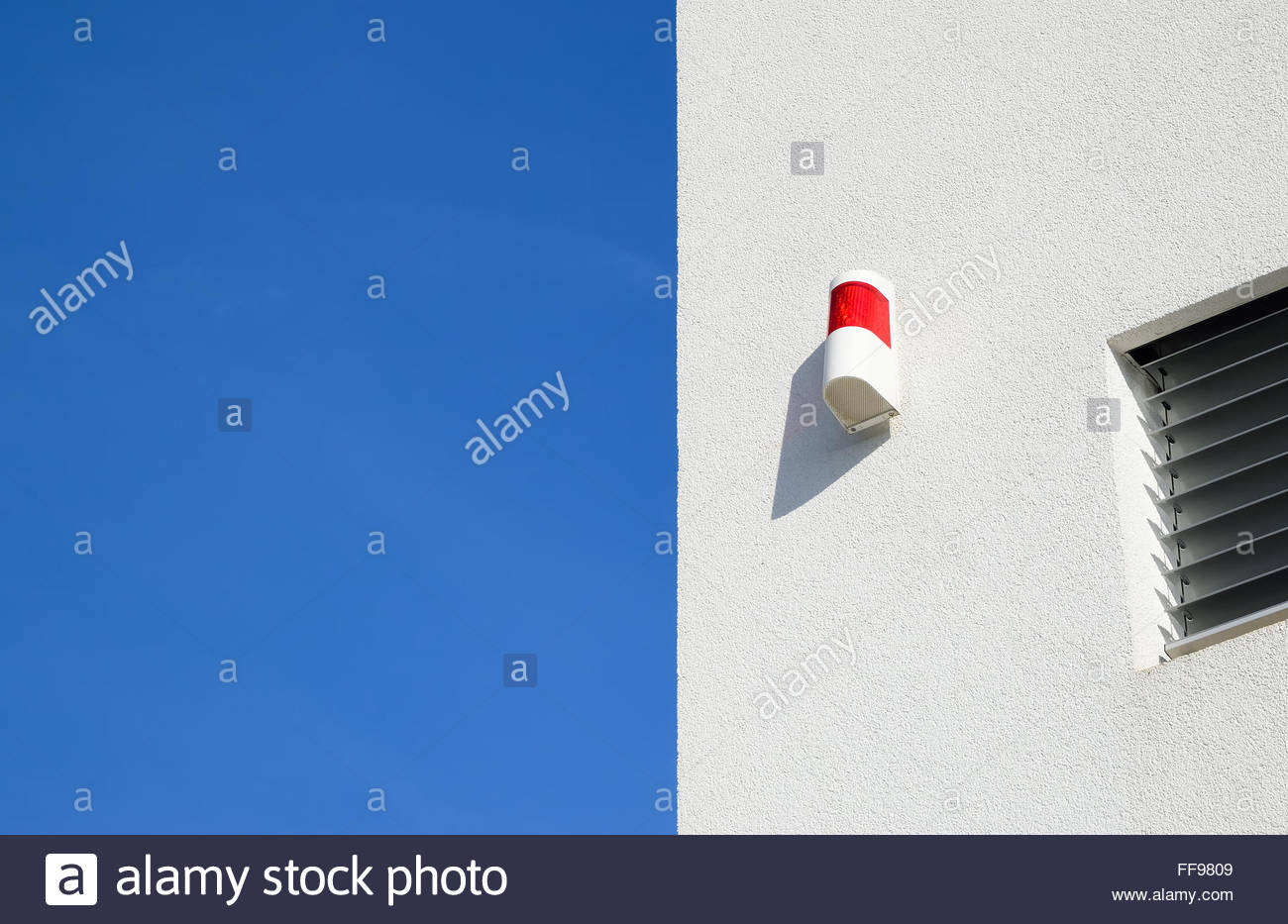 Emergency Warning Light Stock Photos & Emergency Warning Light Stock ...