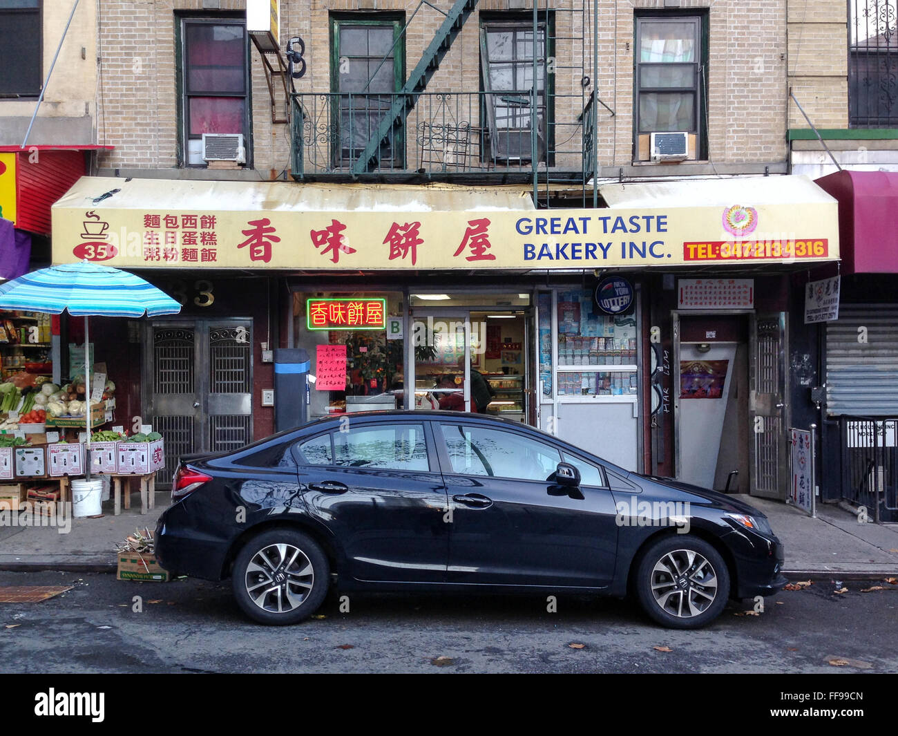 Great Taste Bakery, a typical Chinatown business in the Lower East Side ...