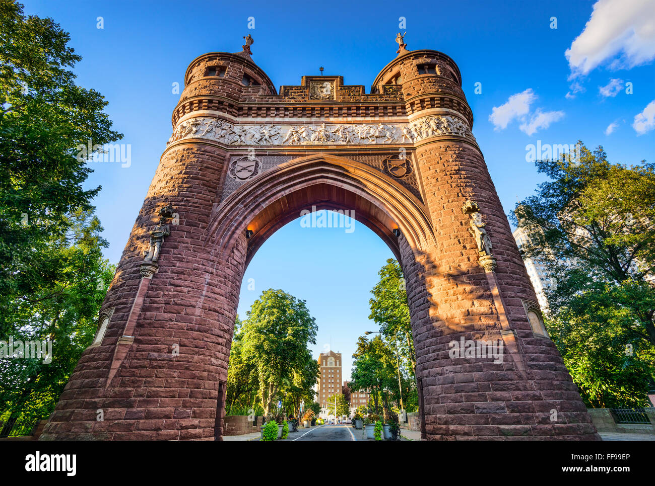 Soldiers and Sailors Memorial Arch in Hartford, Connecticut ...