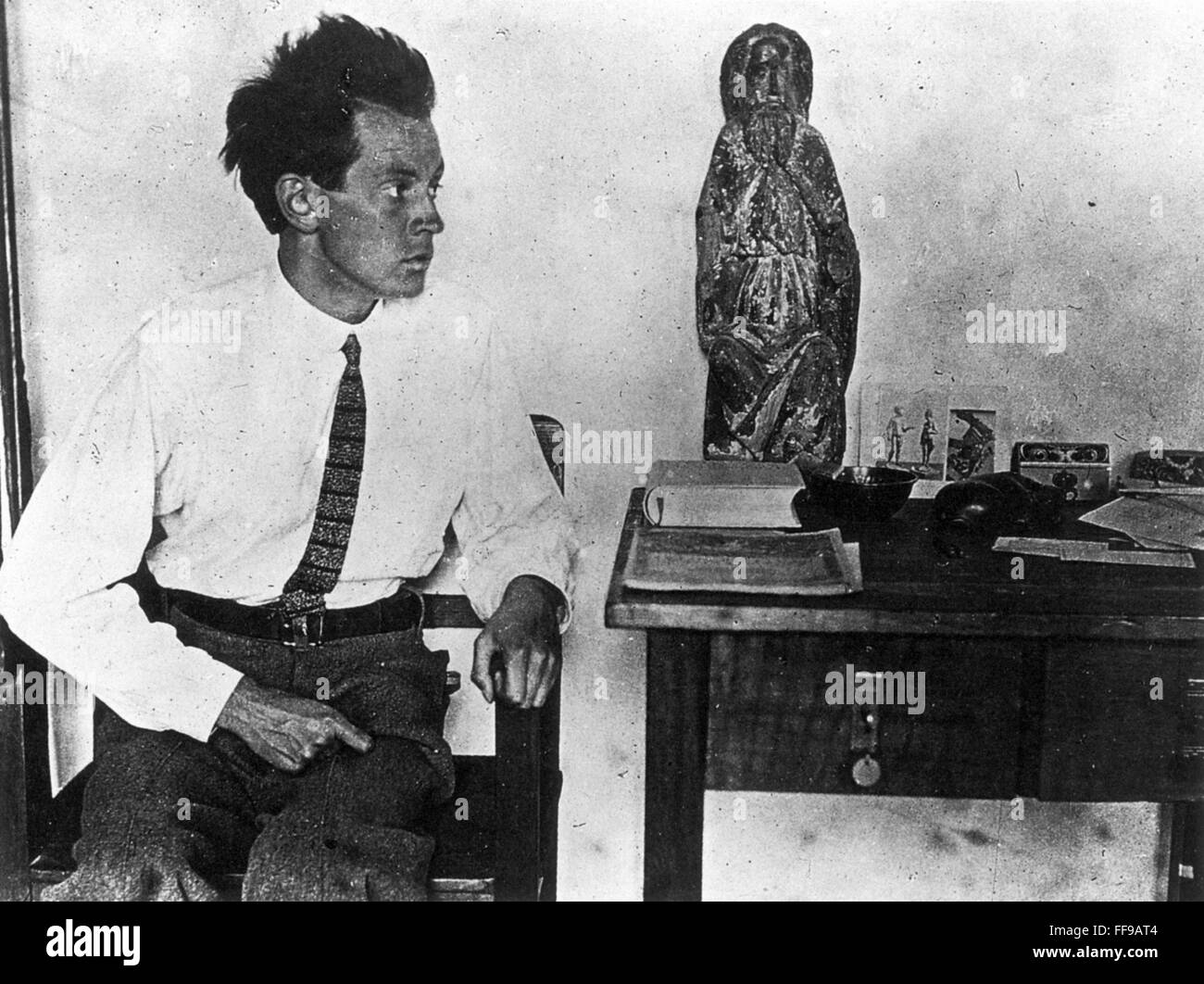 EGON SCHIELE (1890-1918). /nAustrian painter. Photographed in his ...