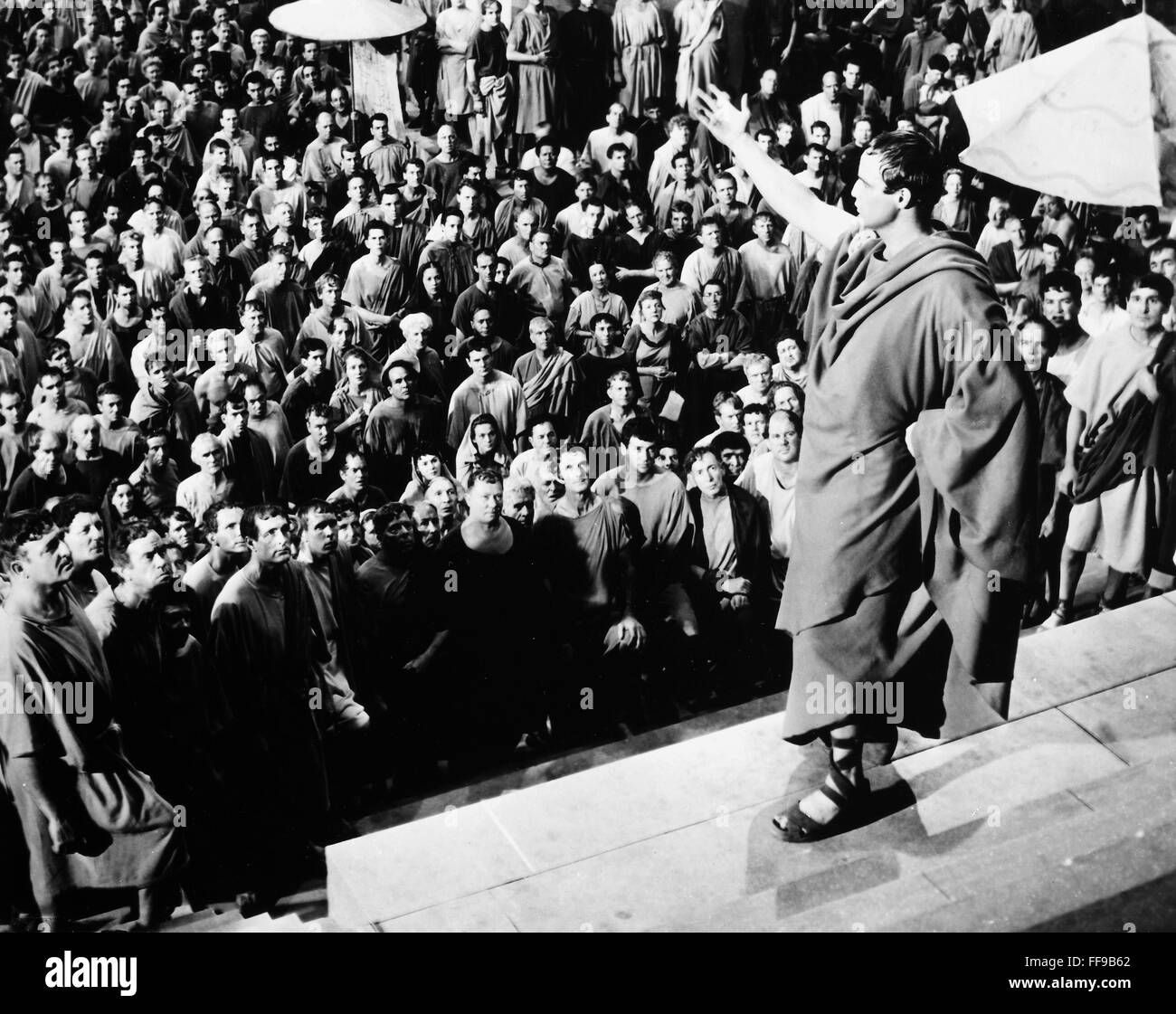 FILM: JULIUS CAESAR, 1953. /nMarlon Brando as Marc Antony in a still ...