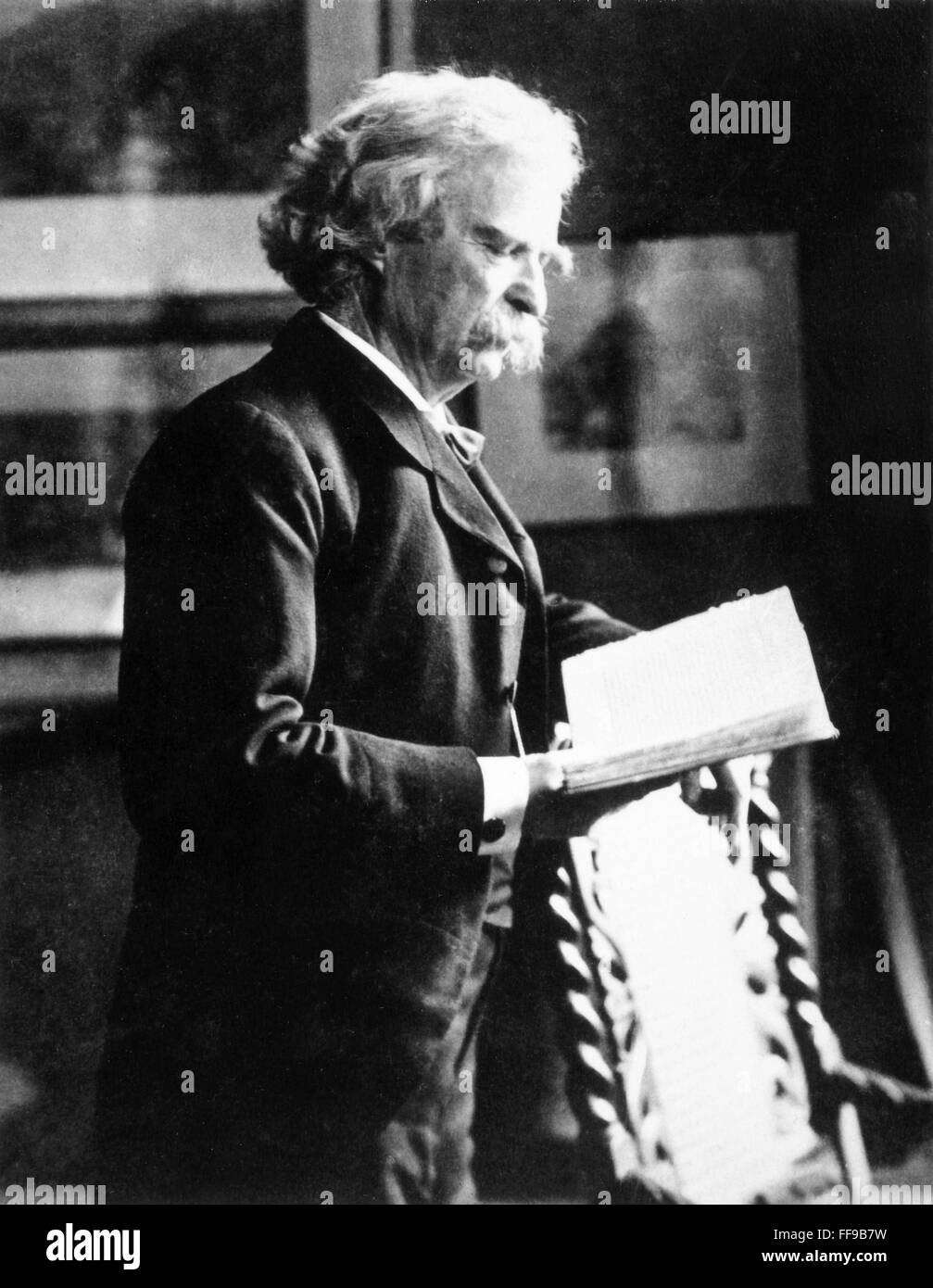 SAMUEL LANGHORNE CLEMENS /n(1835-1910). 'Mark Twain.' American humorist ...
