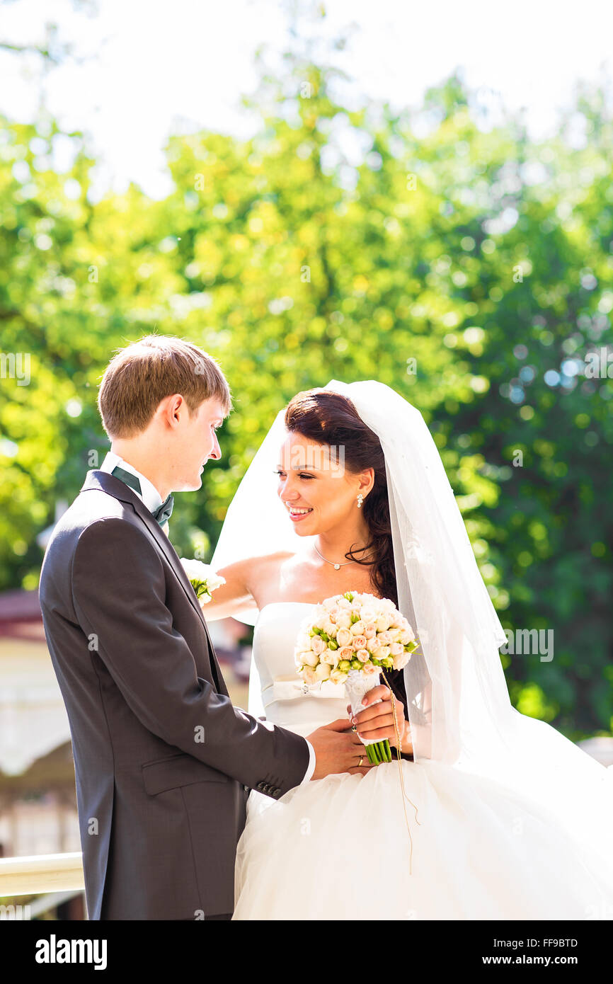 Bride and groom Stock Photo - Alamy