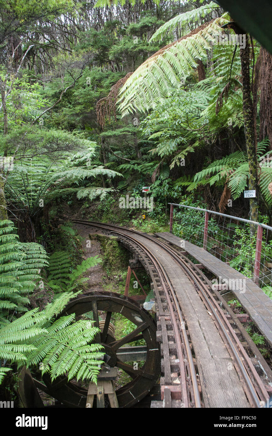 Nz railway hi-res stock photography and images - Alamy