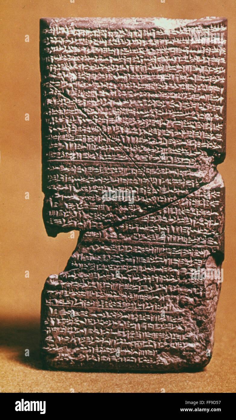 BABYLONIAN CLAY TABLET /ndescribing fall of Assyrian capital of Nineveh ...