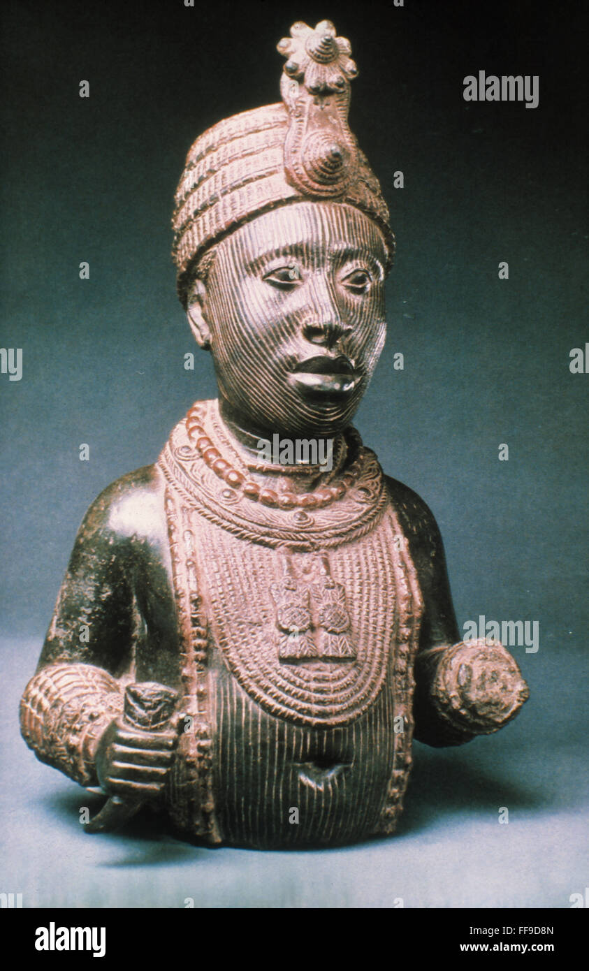 NIGERIAN BRASS BUST. /nA brass bust of an Oni. Ife, Nigeria Stock Photo ...