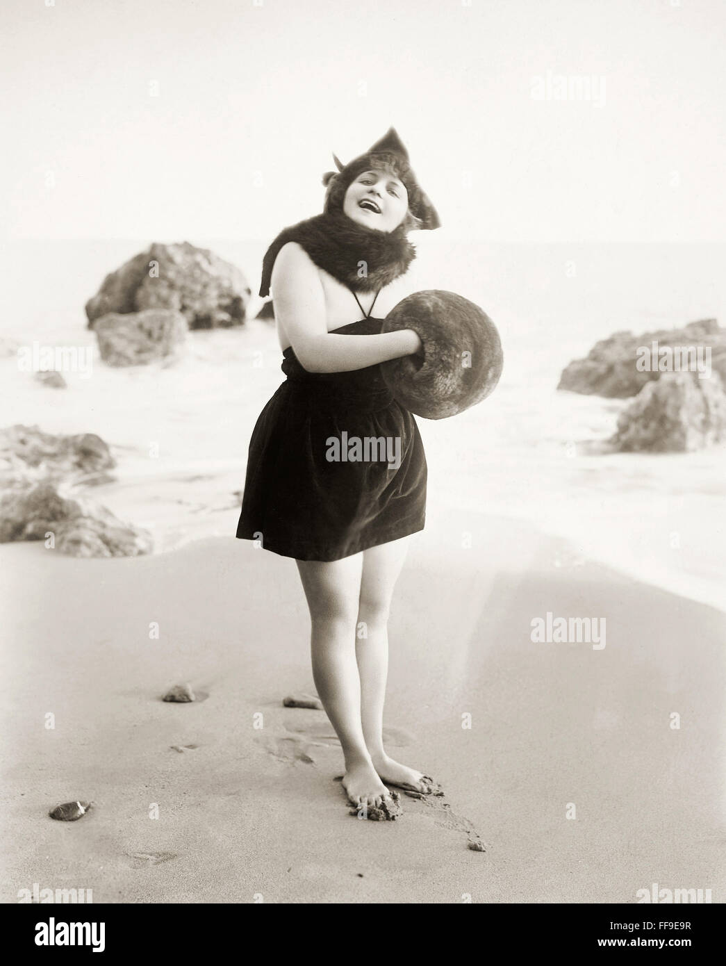 FILM STILL: BEACH Stock Photo - Alamy