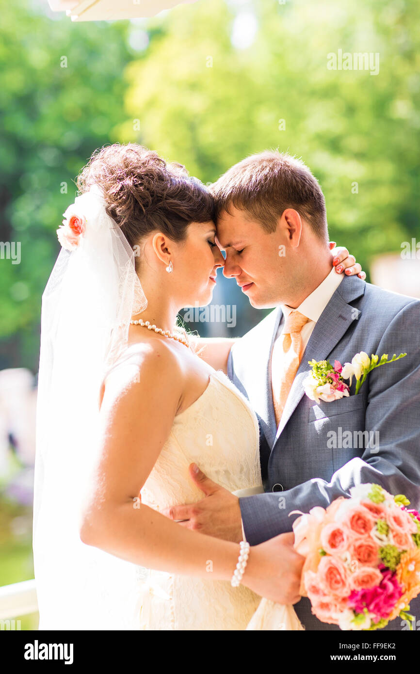 Bride and groom Stock Photo - Alamy