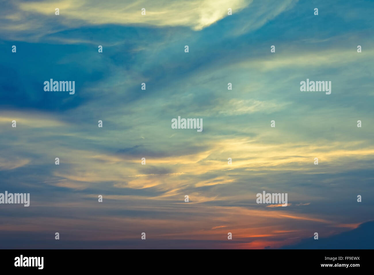 Cloudy during sunset hi-res stock photography and images - Alamy