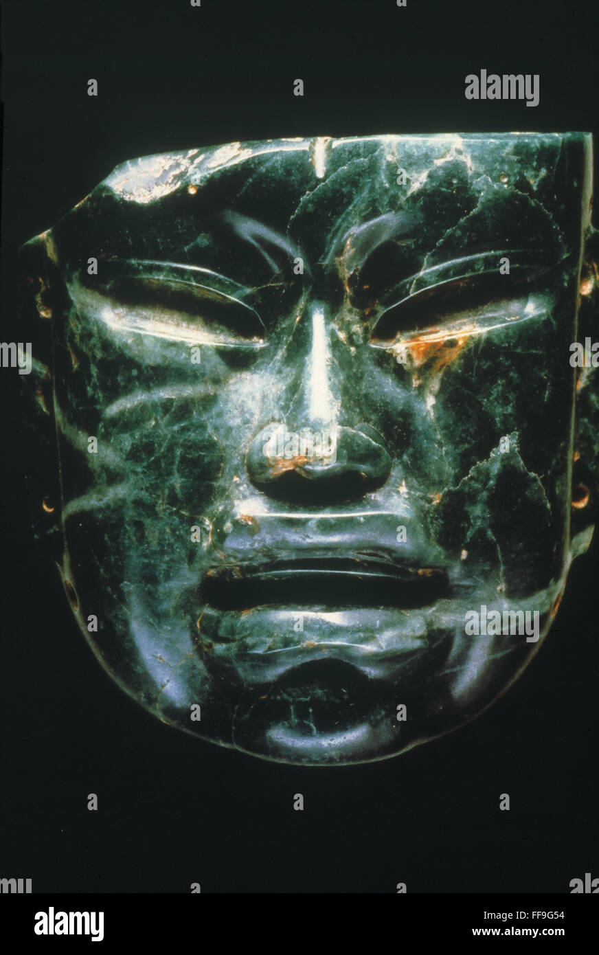 MEXICAN JADE MASK. /nOlmec, 10-6th century B.C Stock Photo - Alamy