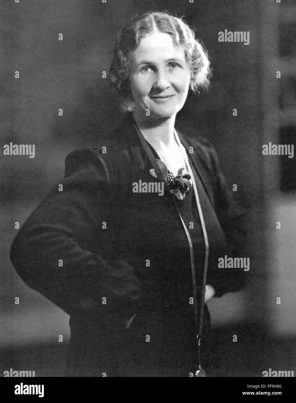 ANGELA THIRKELL (1890-1961)./nNovelist, photographed in 1938 Stock ...