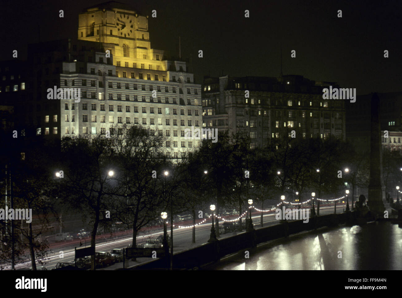 Shell mex house High Resolution Stock Photography and Images - Alamy