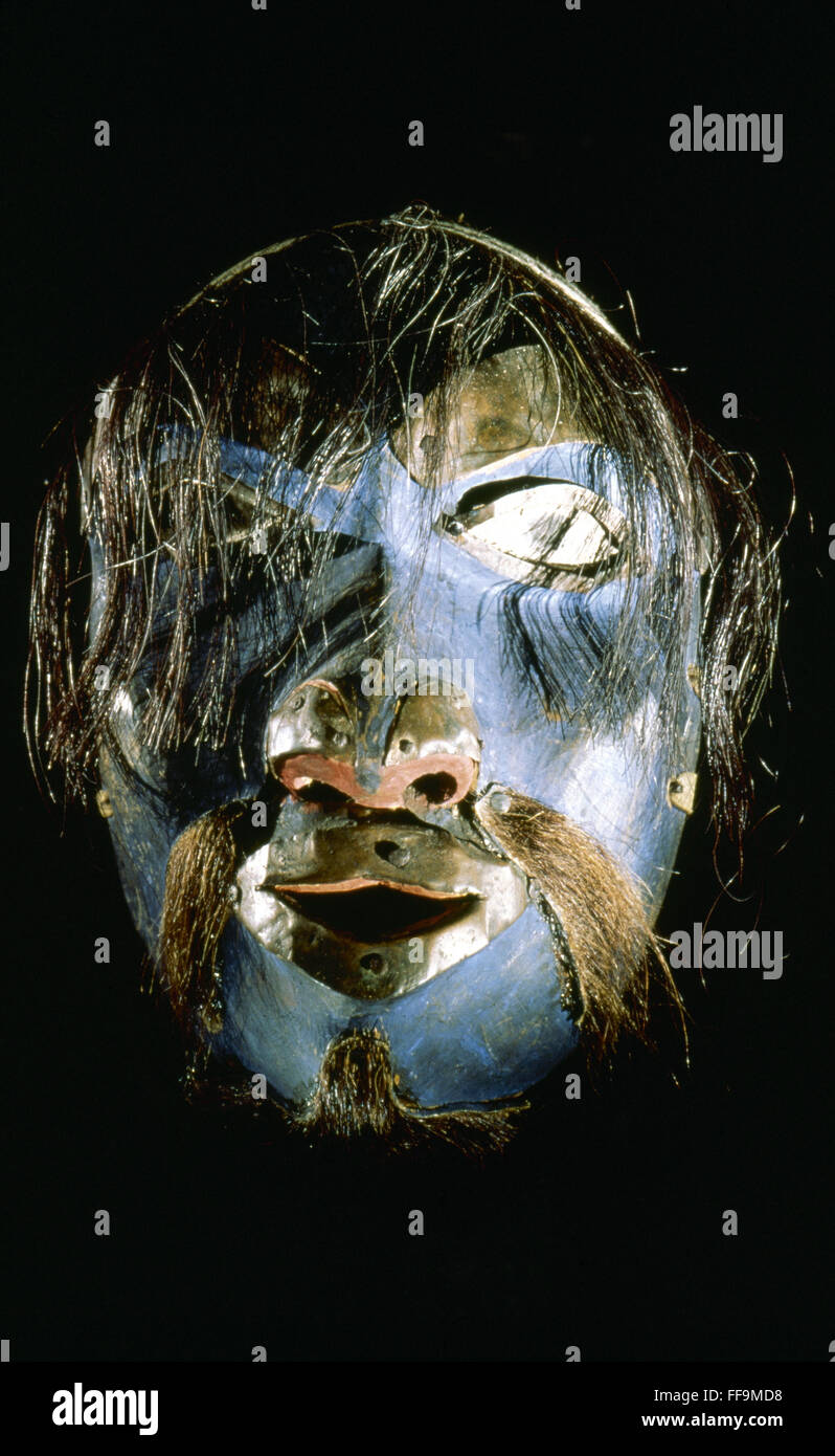 Native american medicine man mask hi-res stock photography and images ...