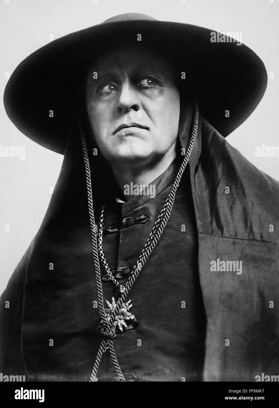 Sir herbert tree hi-res stock photography and images - Alamy