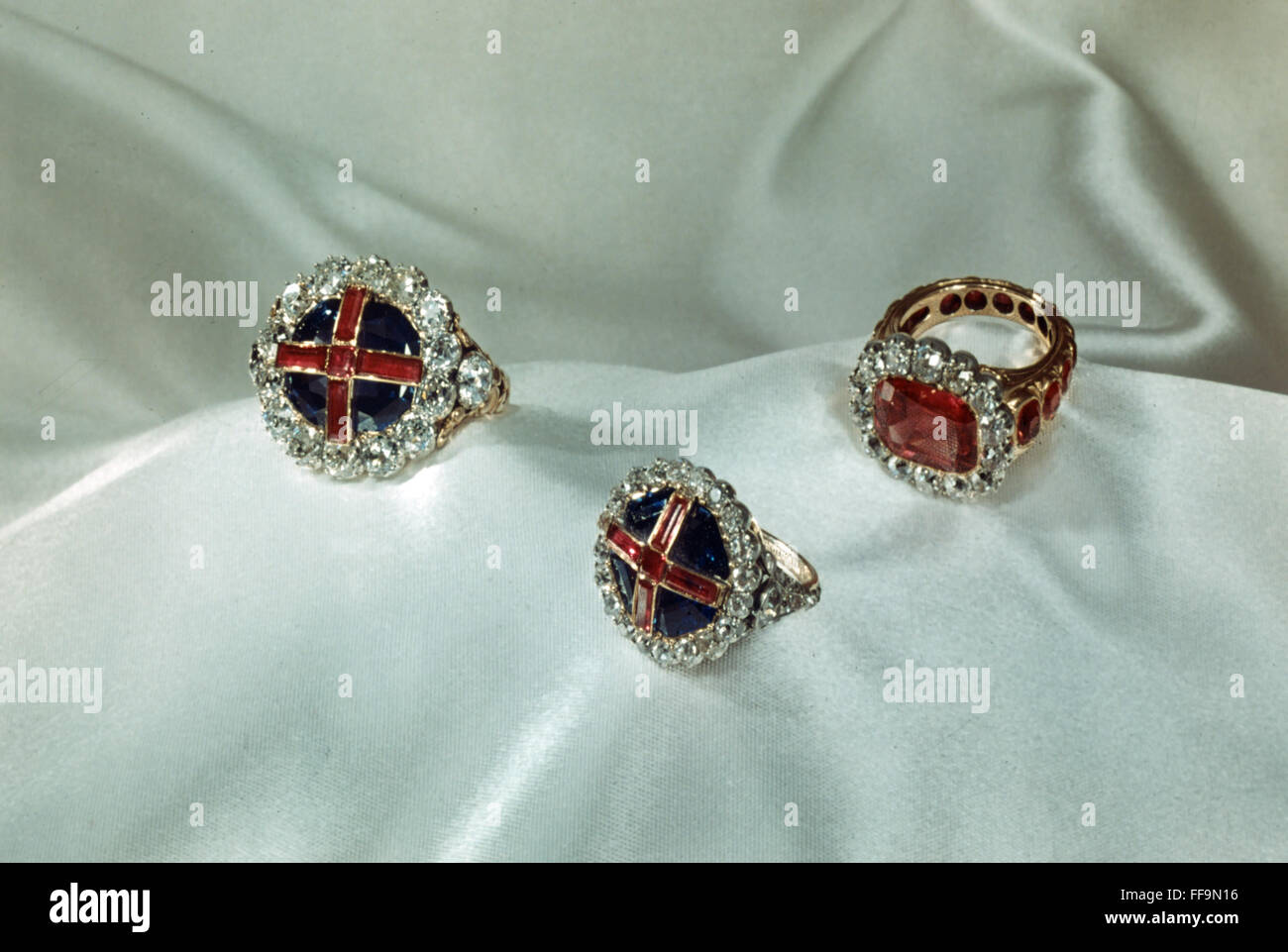 BRITISH CROWN JEWELS. /nCoronation rings Stock Photo - Alamy