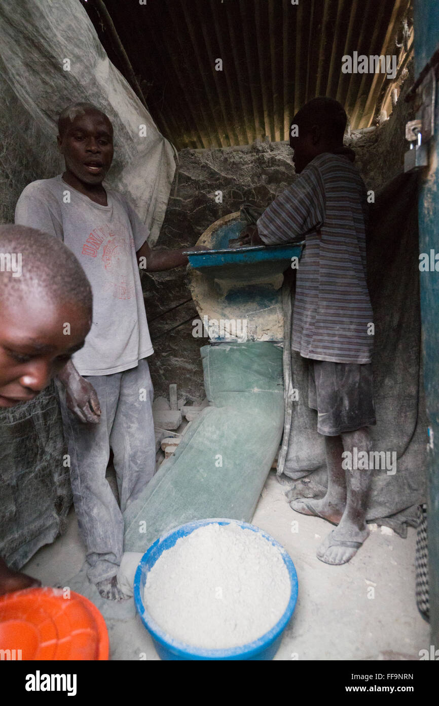 Traditional village drc hi-res stock photography and images - Alamy