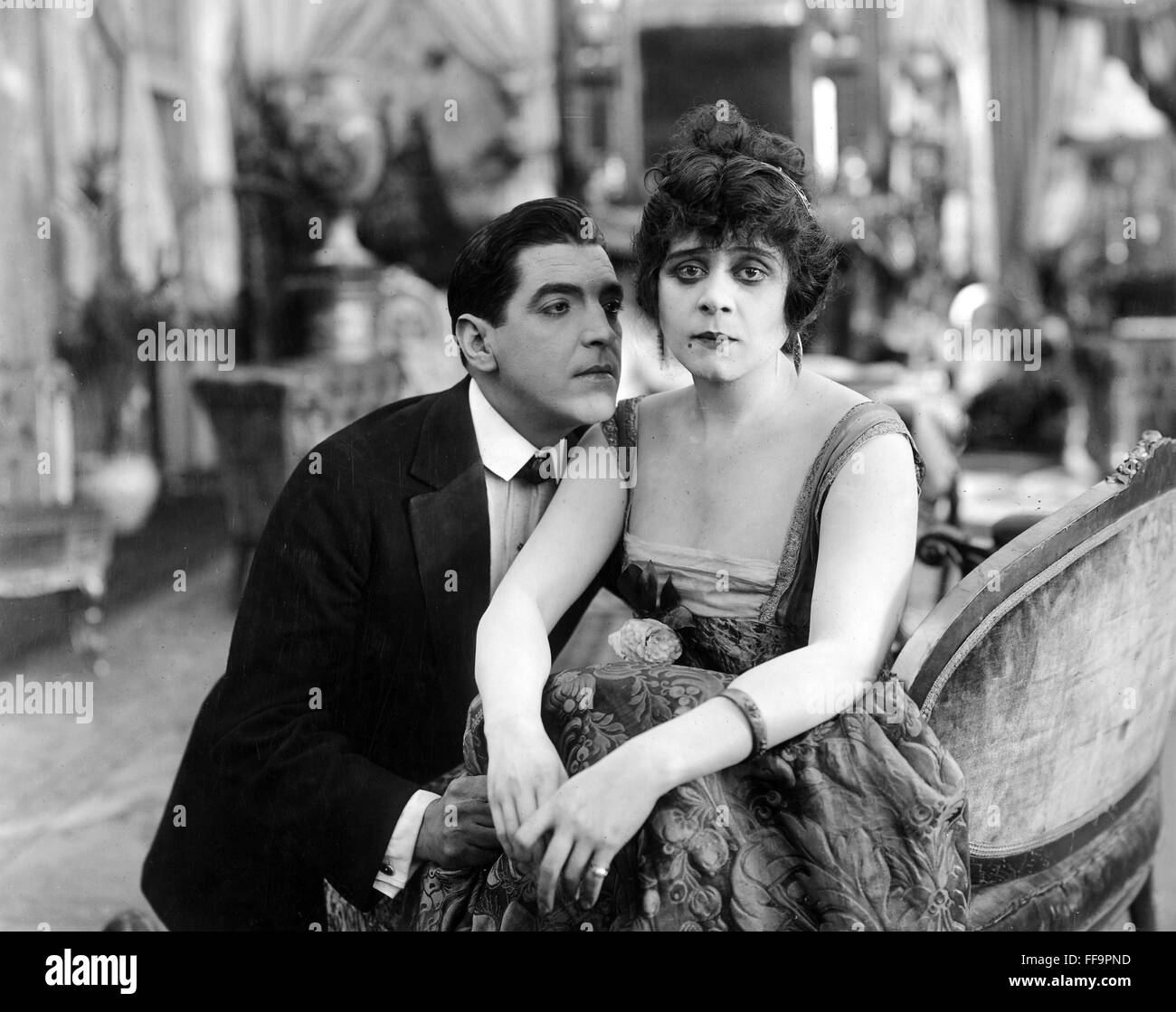 THEDA BARA (1885-1955). /nNΘe Theodosia Goodman. American actress ...