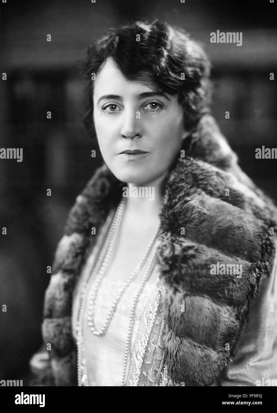 MARY ROBERTS RINEHART /n(1876-1958). American novelist and playwright ...