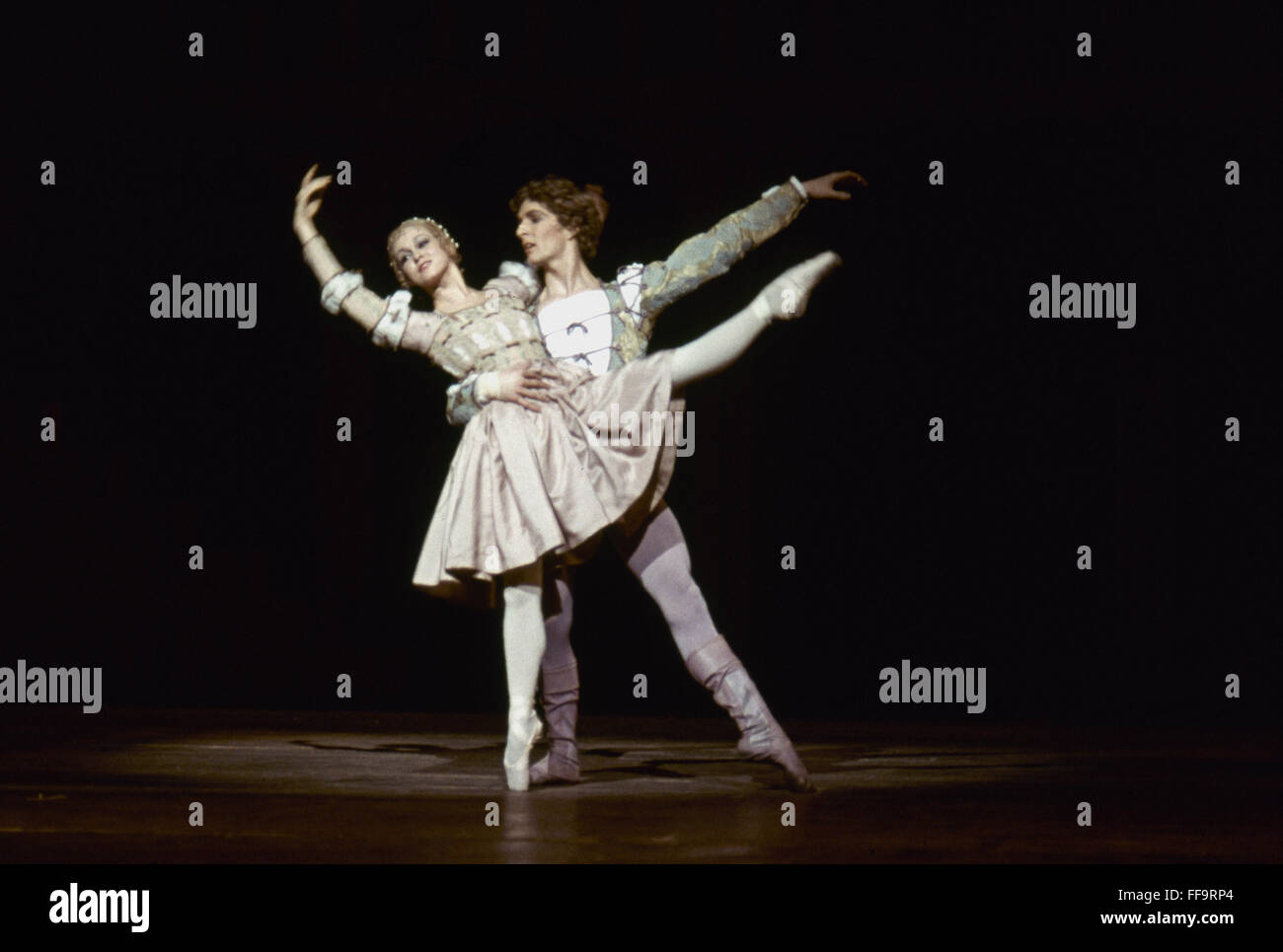 THE TAMING OF THE SHREW. /nBianca and Lucentio express their love, Act ...