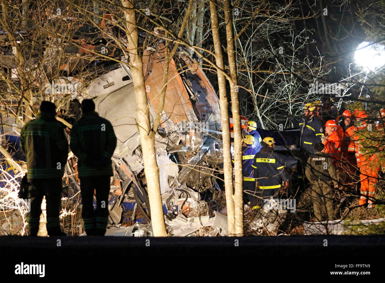 Bad Aibling, Germany. 11th Feb, 2016. Relief units working through the ...