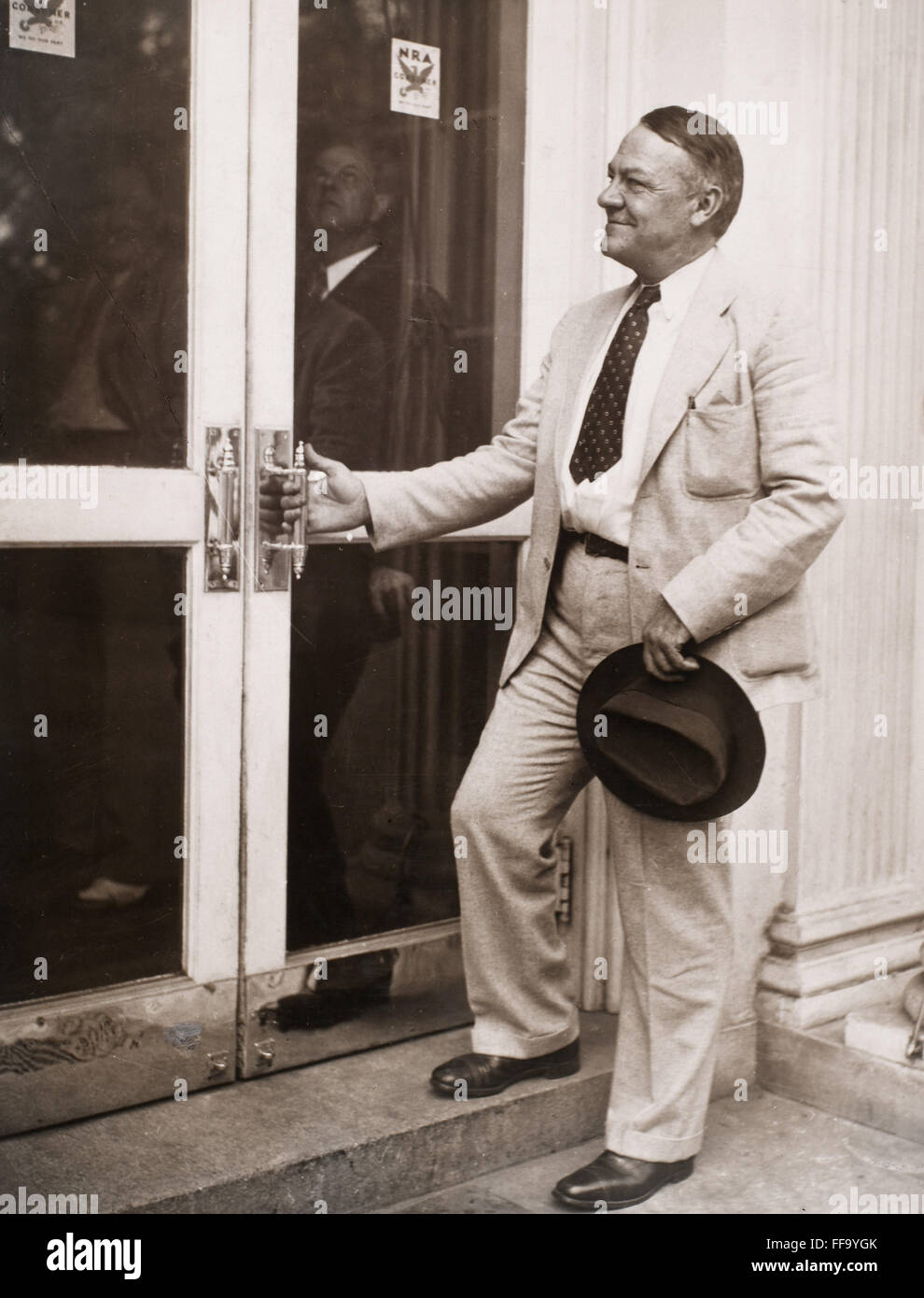 American soldier blue coat hi-res stock photography and images - Alamy