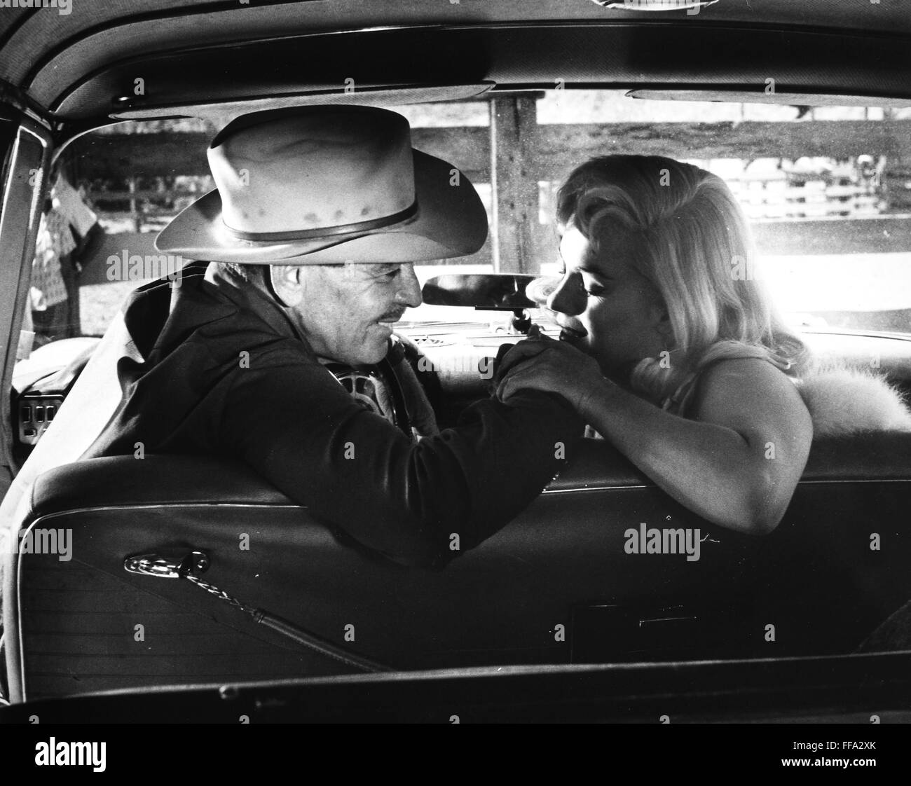 FILM: THE MISFITS, 1961. /nClark Gable and Marylin Monroe Stock Photo ...